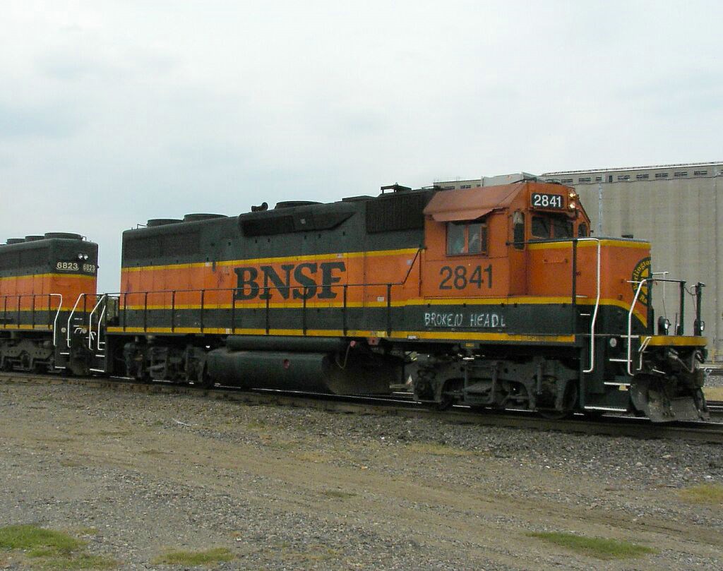 BNSF 2841